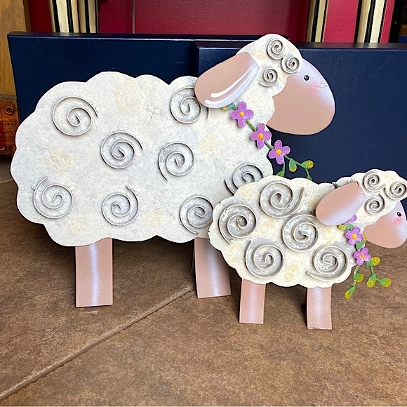 The Roundtop Collection | Accents | Very Good Condition Retired Style ...